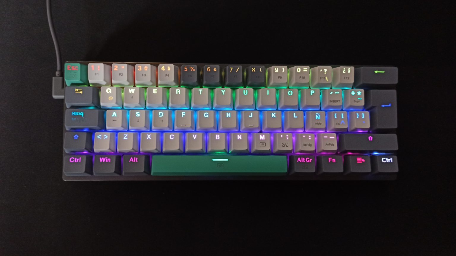Mini teclado mecánico Machenike K500-B61 60%: La combinación perfecta ...