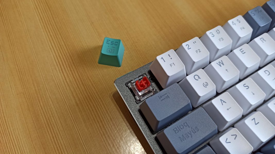 Mini teclado mecánico Machenike K500-B61 60%: La combinación perfecta ...